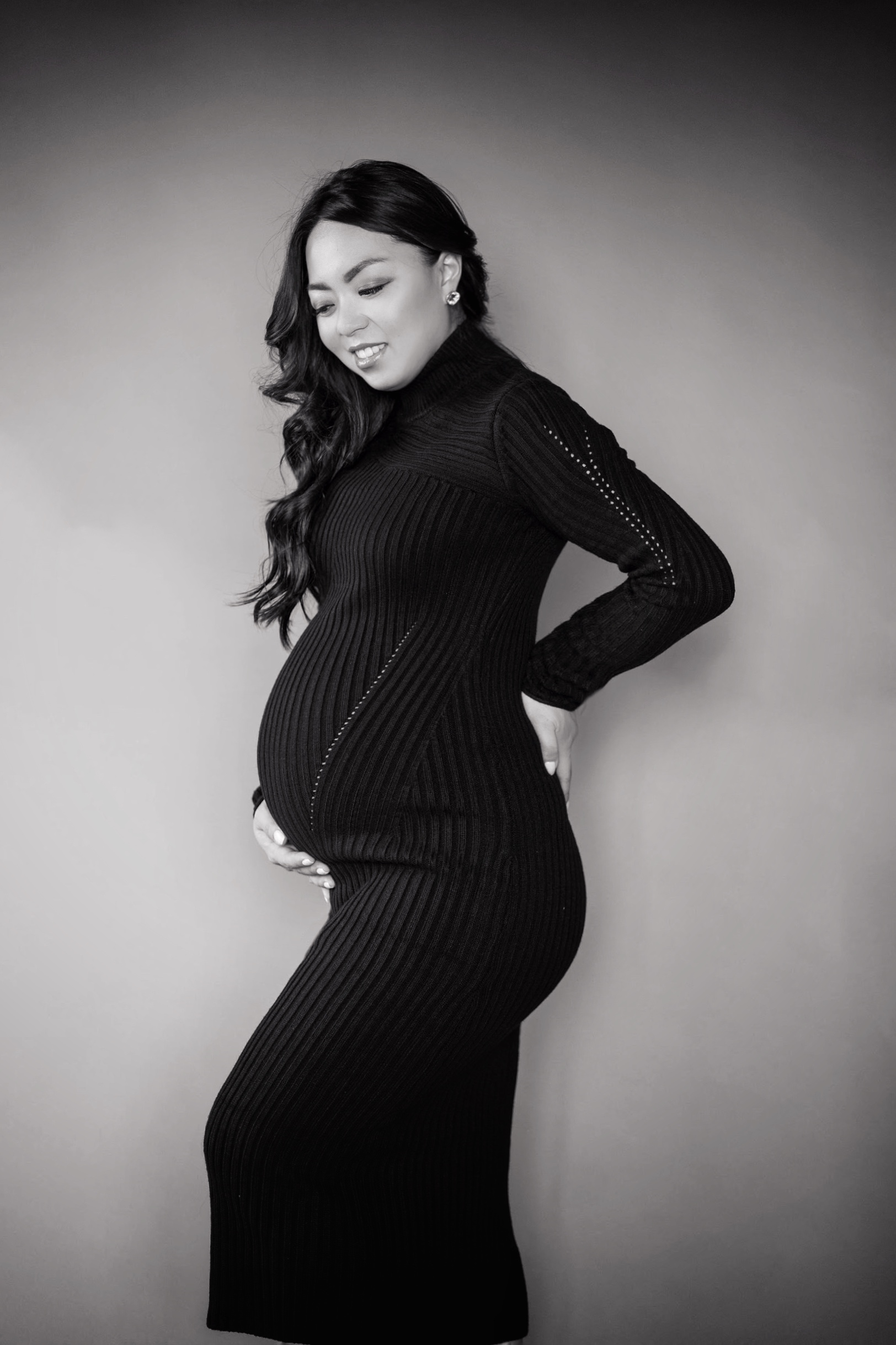 Maternity Shoot | Look 1 – Styled by MY
